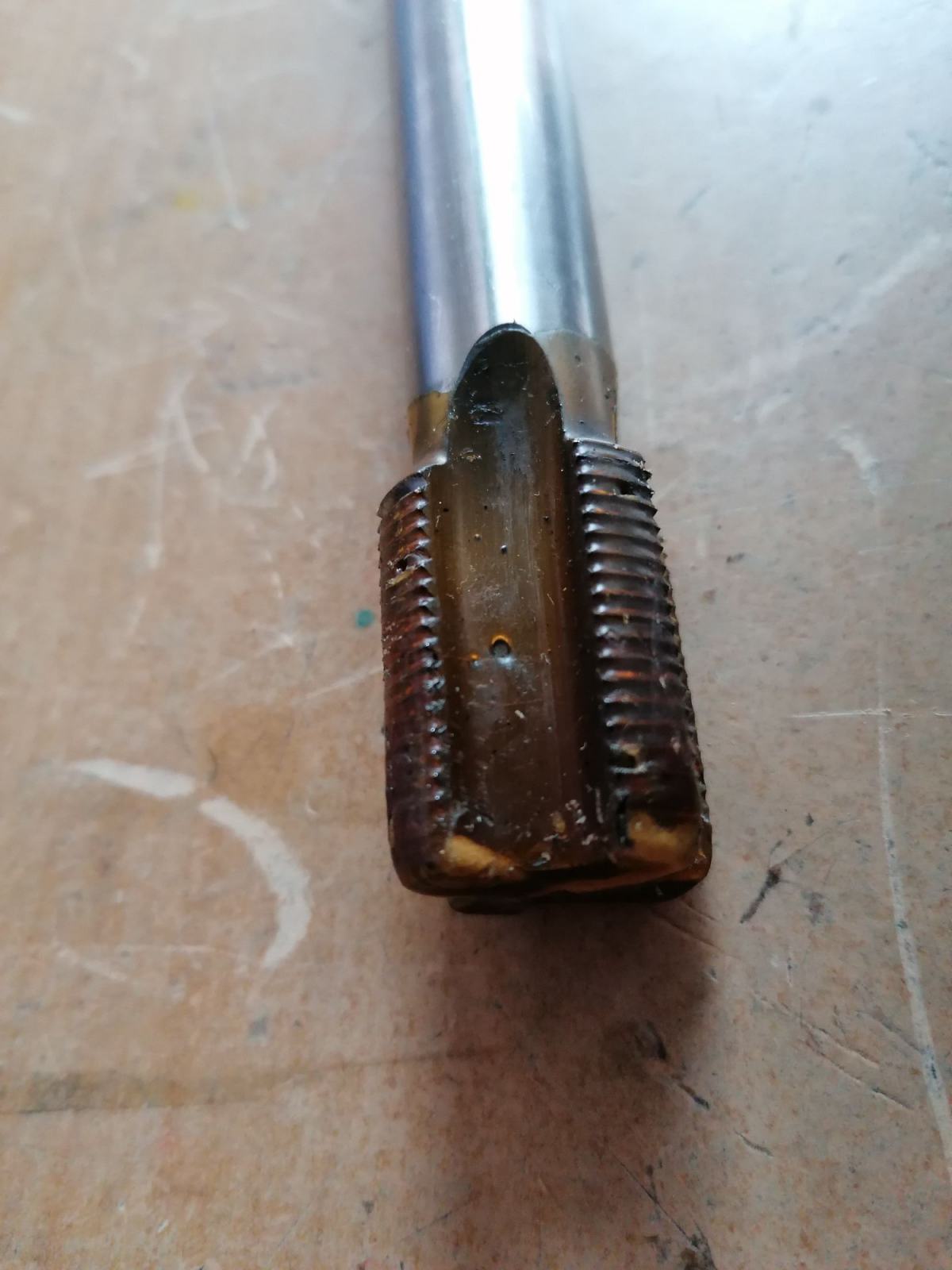 Ureznik M24 x 1,5 HSS