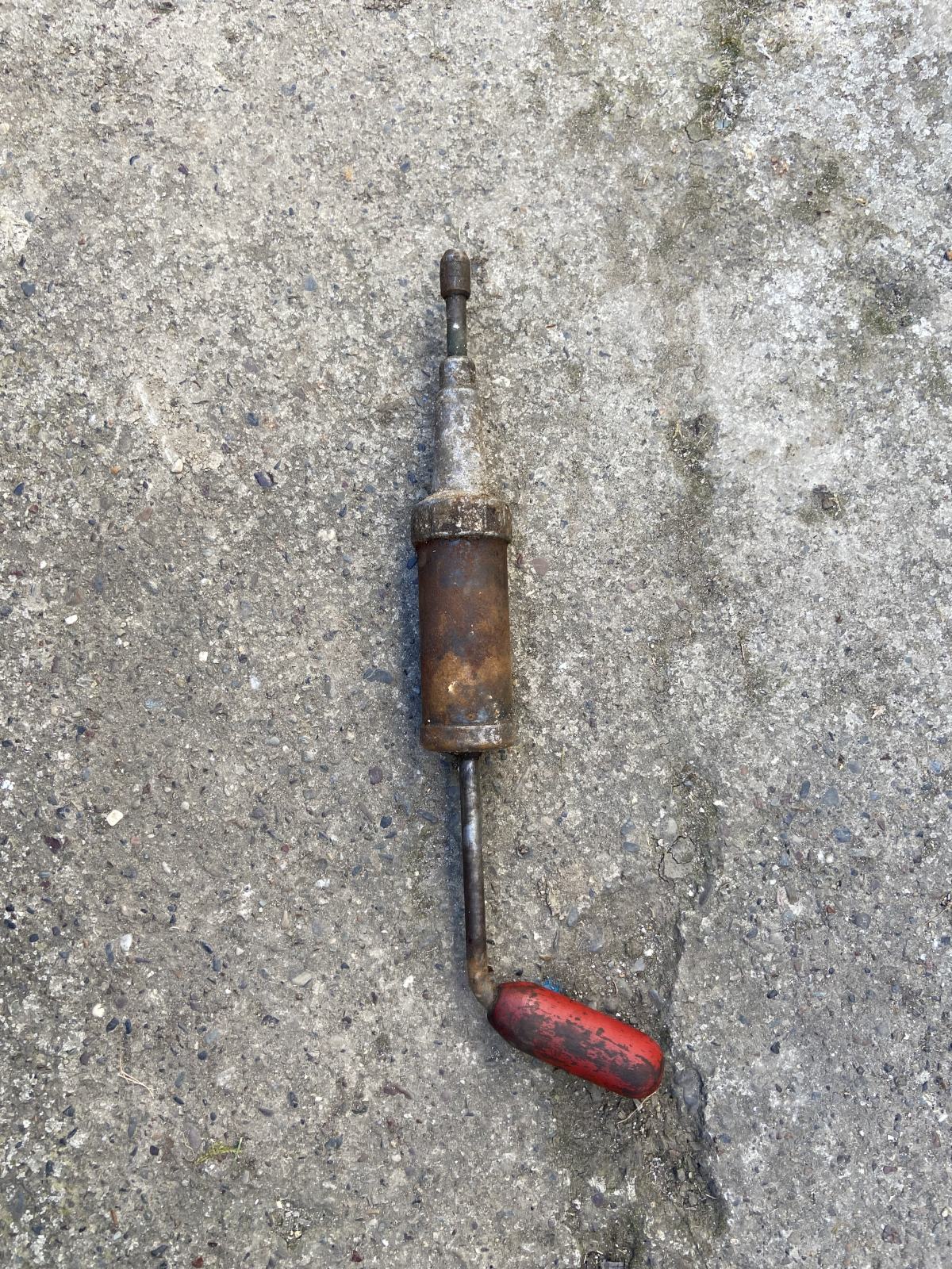 Mazalica kardana za kardan tot mast