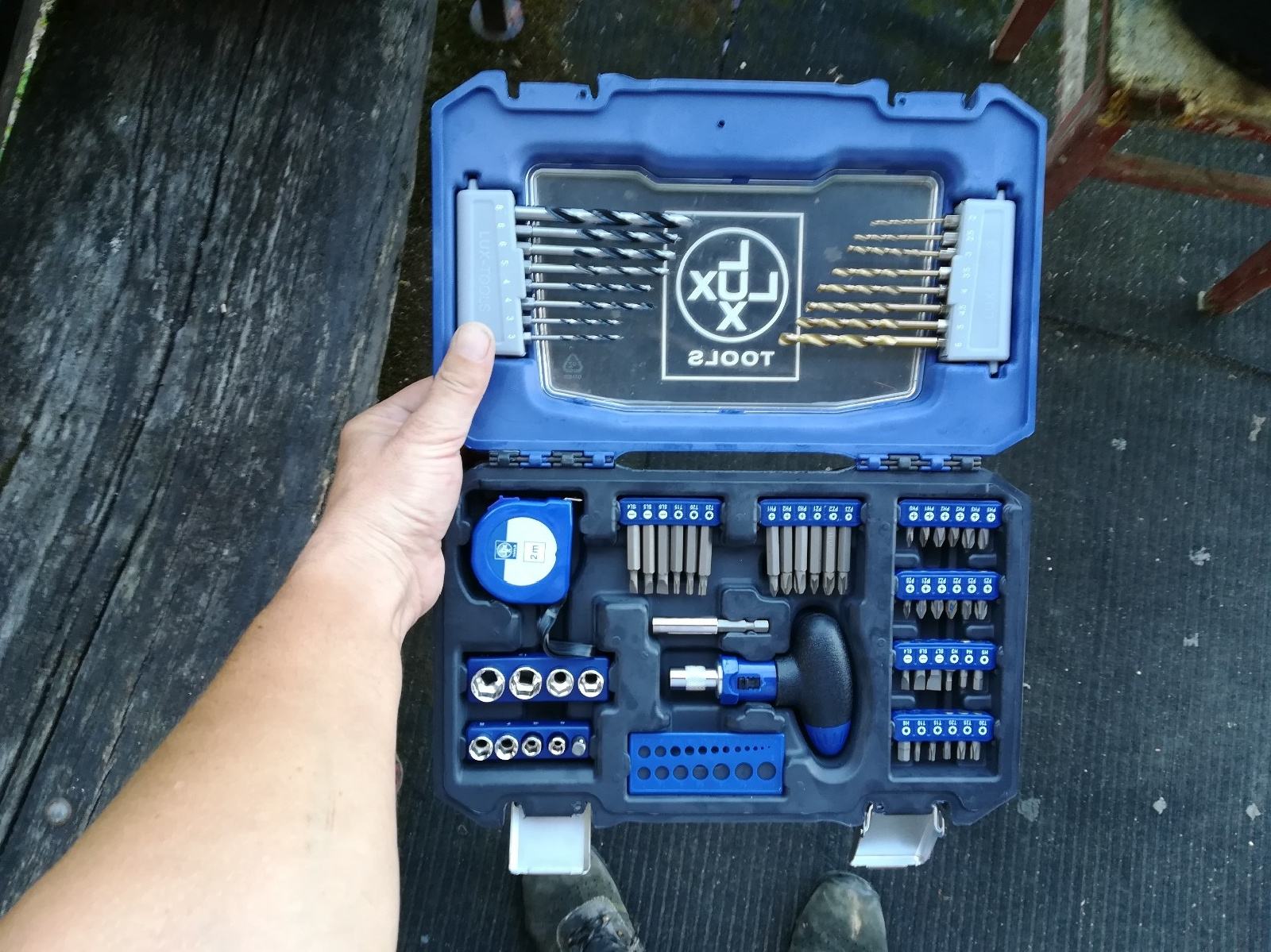 Kutija sa alatom Luxtools, novo