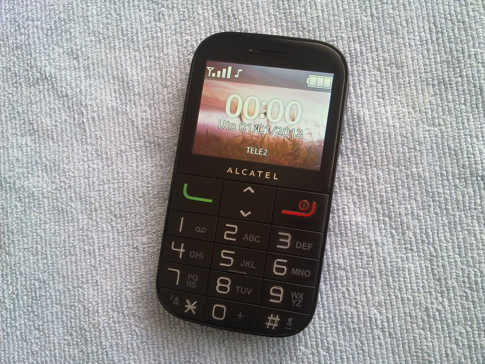 ALCATEL 2000x ZA STARIJE (IZVRSNO STANJE) HR jezik, Sve mreže NA SLICI