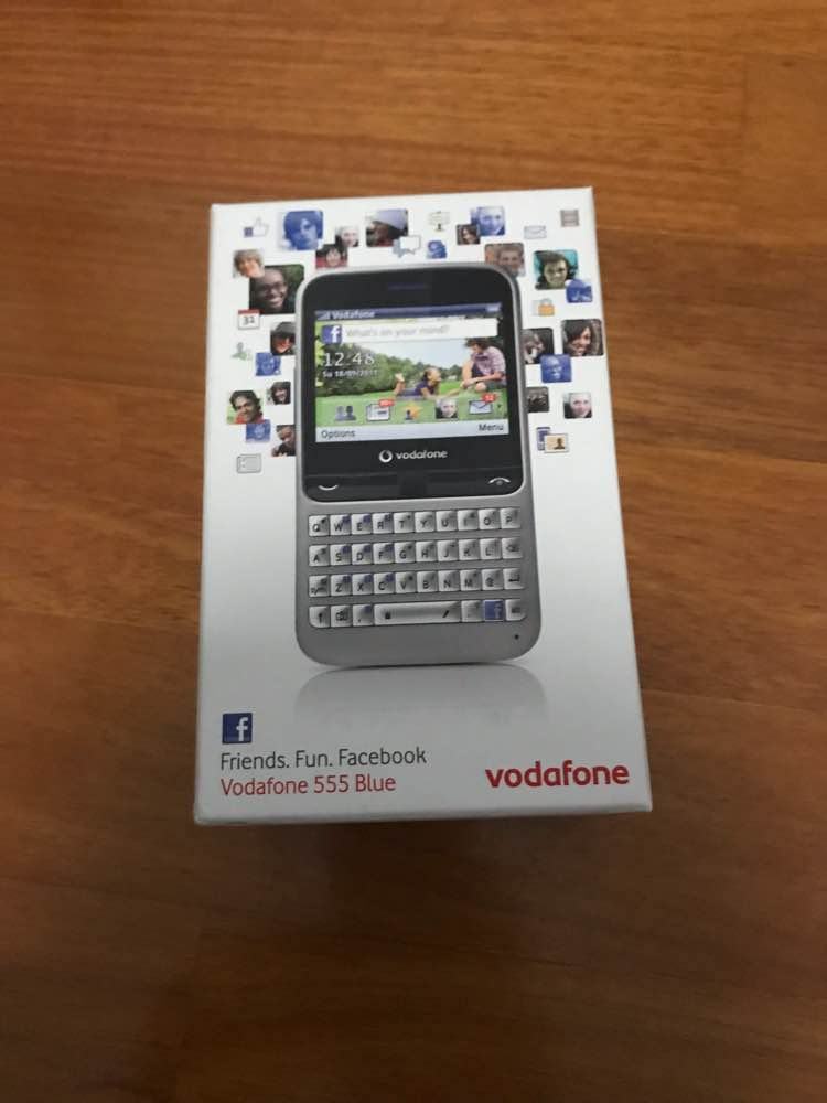 Vodafone 555 Blue