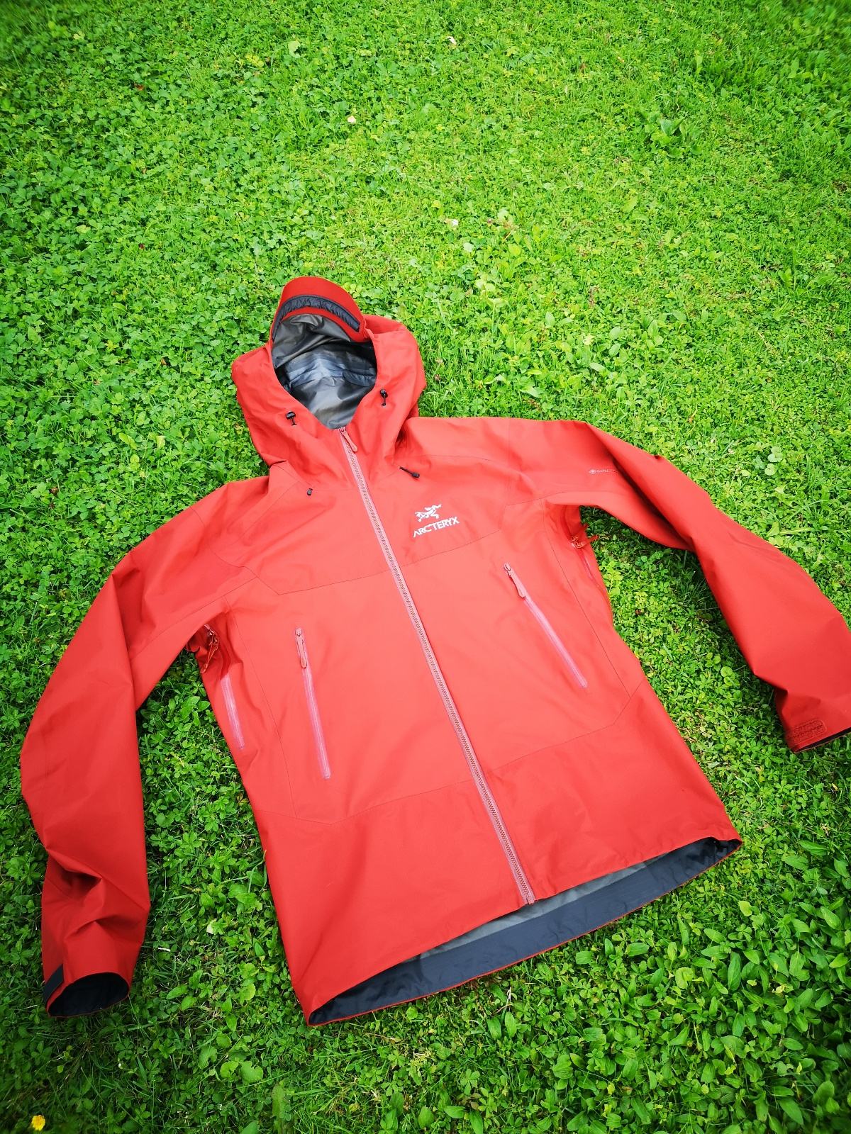 Arcteryx Beta SL Hybrid jakna