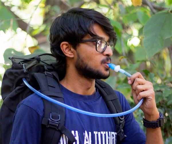 Trail running 2L water bladder - plava