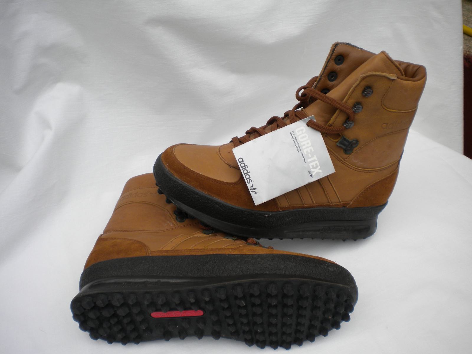 Visoke ADIDAS gojzerice