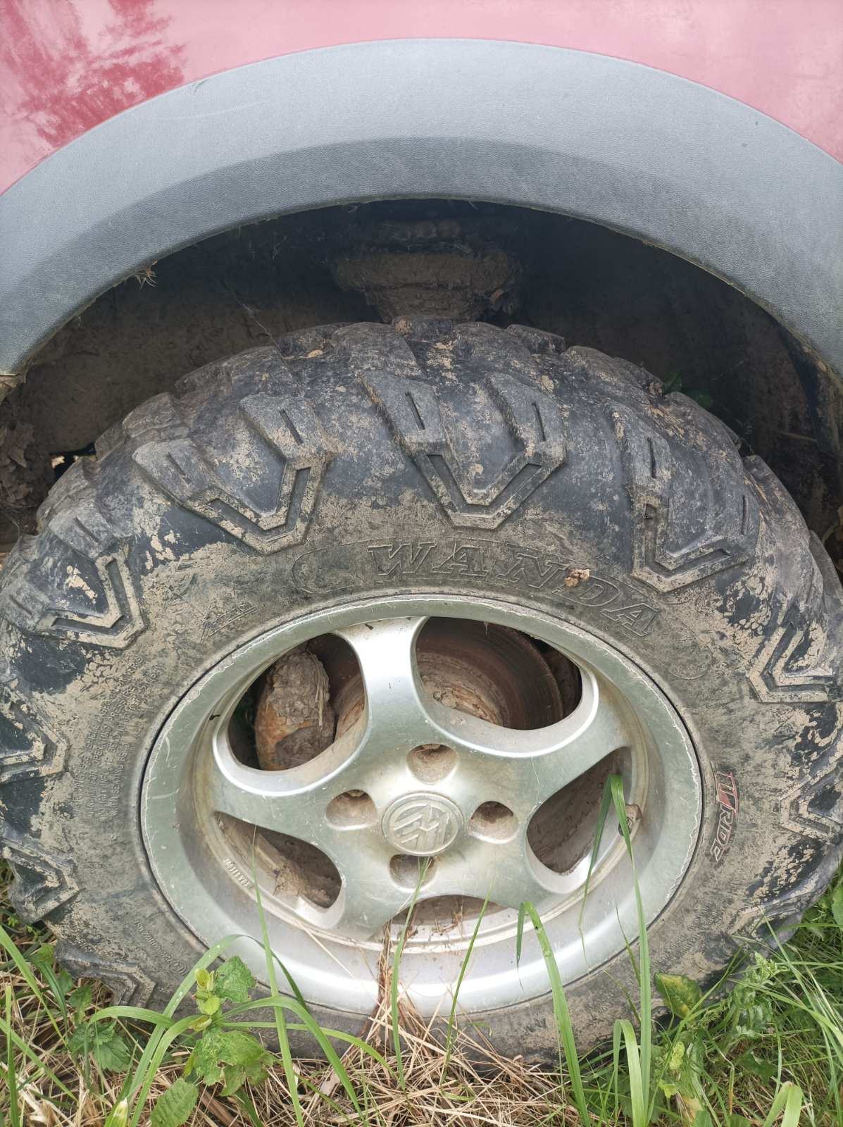 Alu felge 14 rupe 4x100, 2 kom.