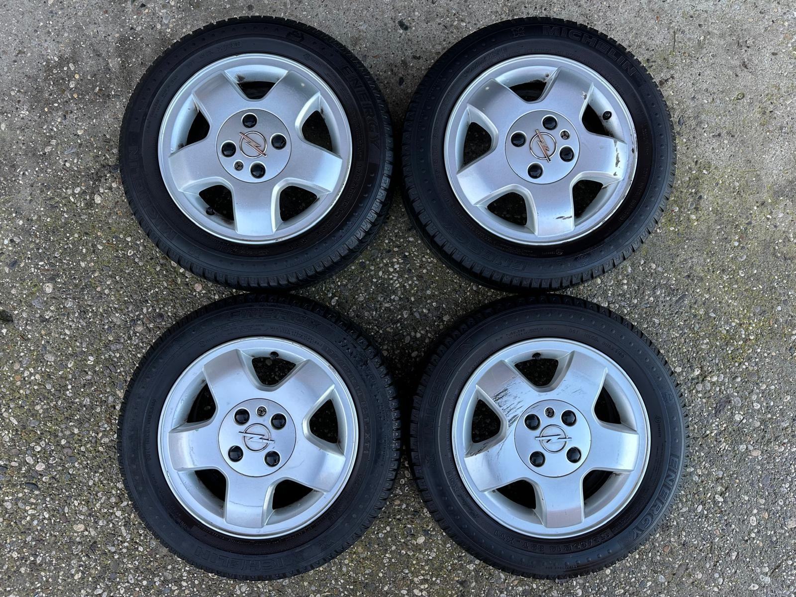 Alu felge 14 rupe 4x100, 4 kom.