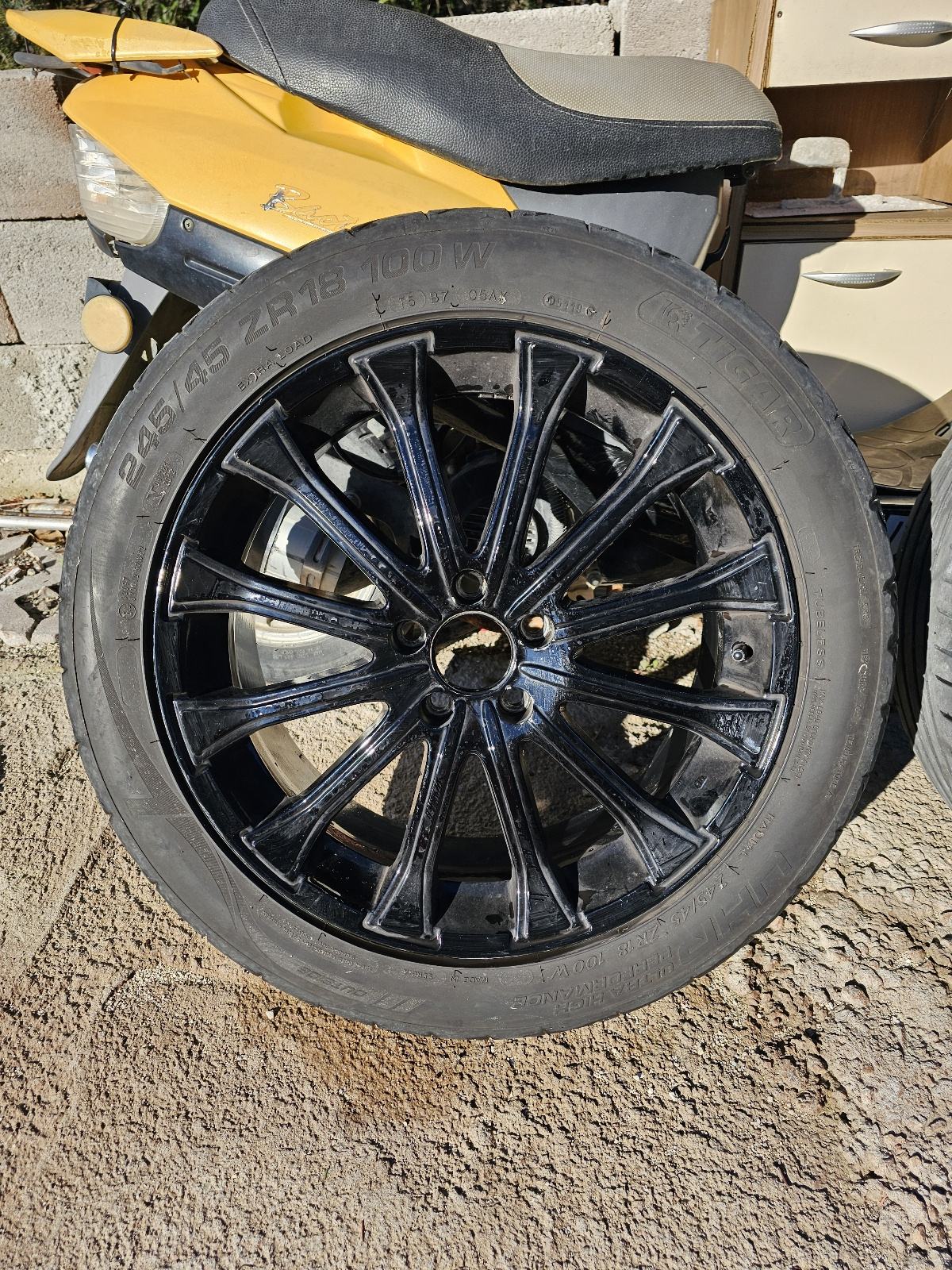 Alu felge 18 rupe 5x110, 4 kom.