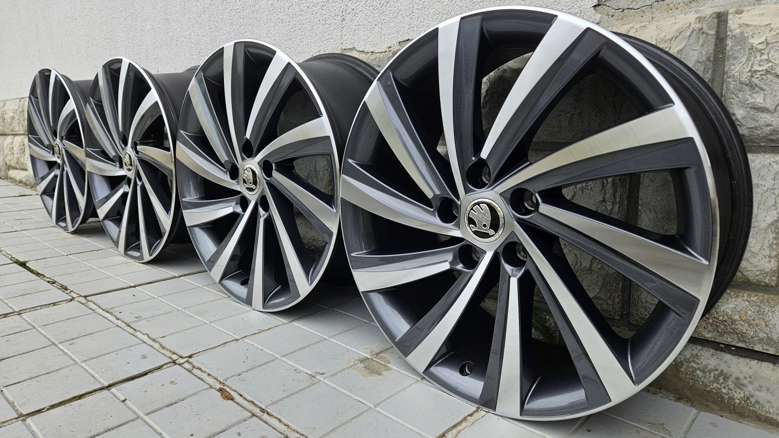 Škoda Perseus alu felge 18 rupe 5x112