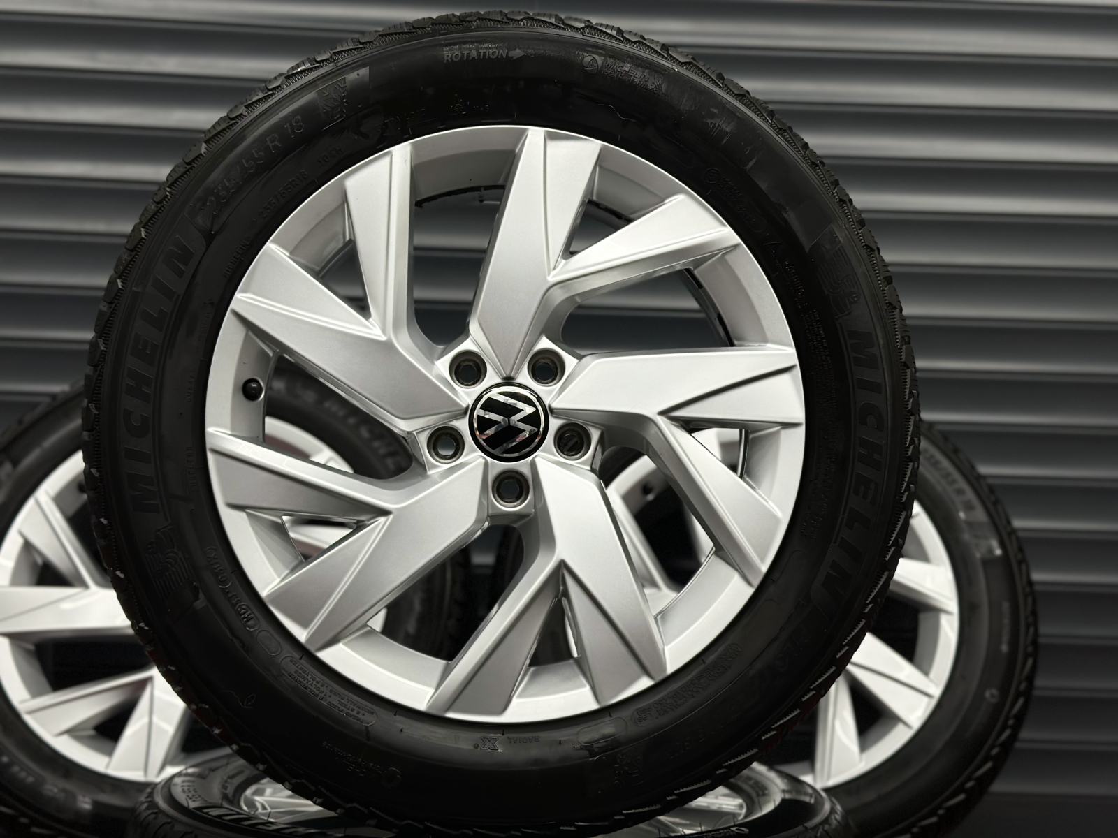 Alu felge 18; rupe 5x112, 4 kom. VW Tiguan ZIMSKI **SET 1200€**