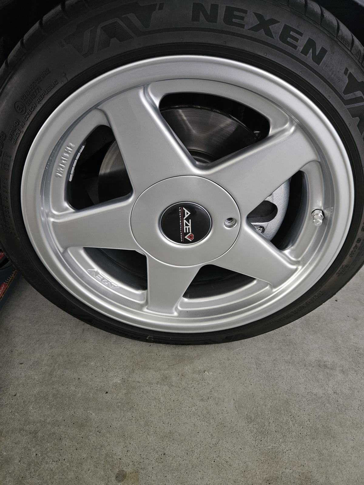 Alu Felge Azev A 7,5x16,4x100 + gume nexen