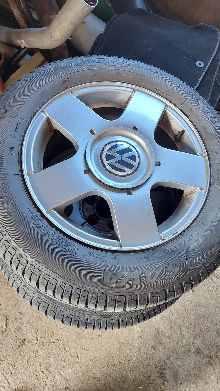 Alu felge + gume VW GOLF 4 195/65/R15