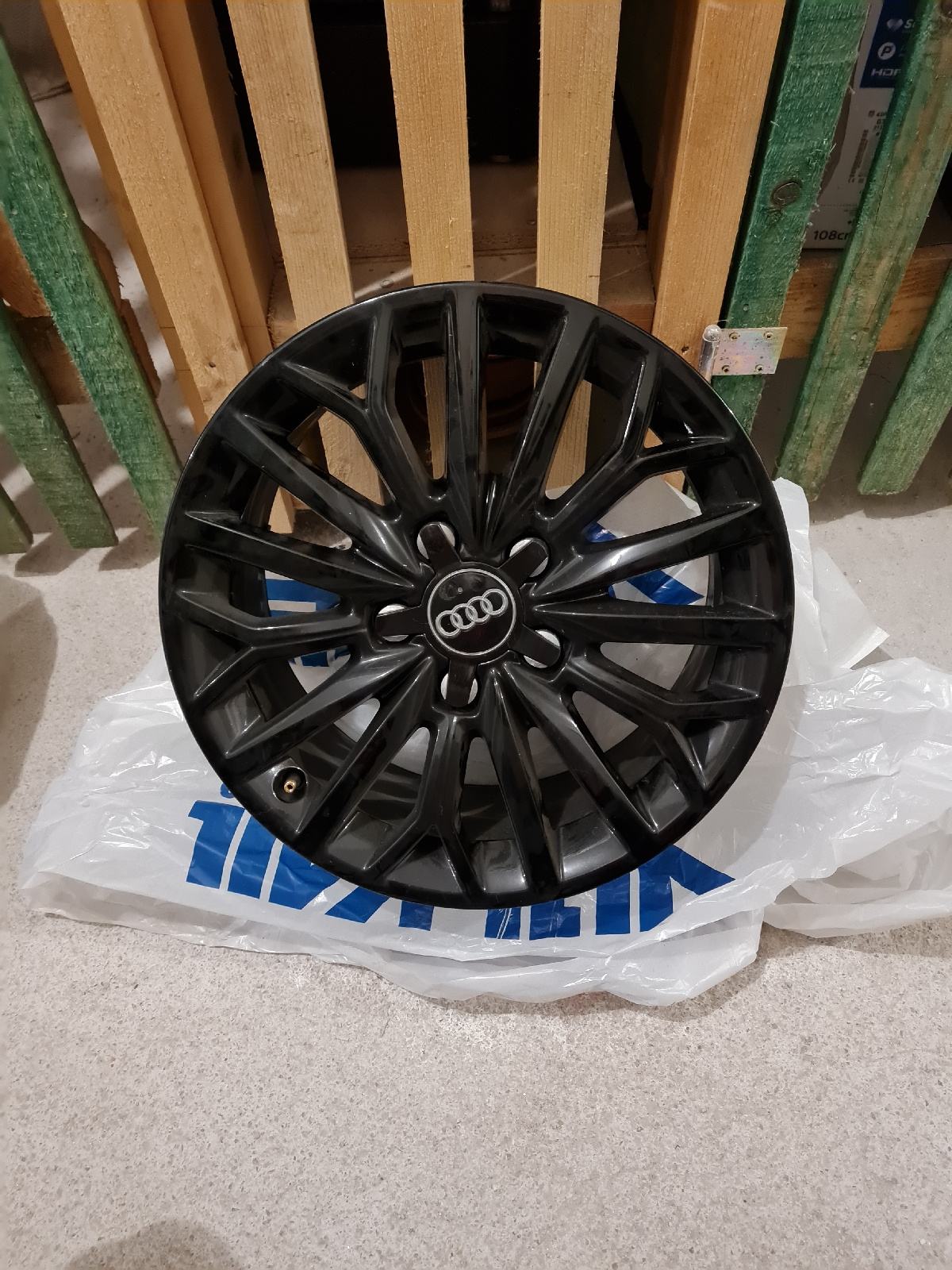 Alu felge, orginal audi. 16