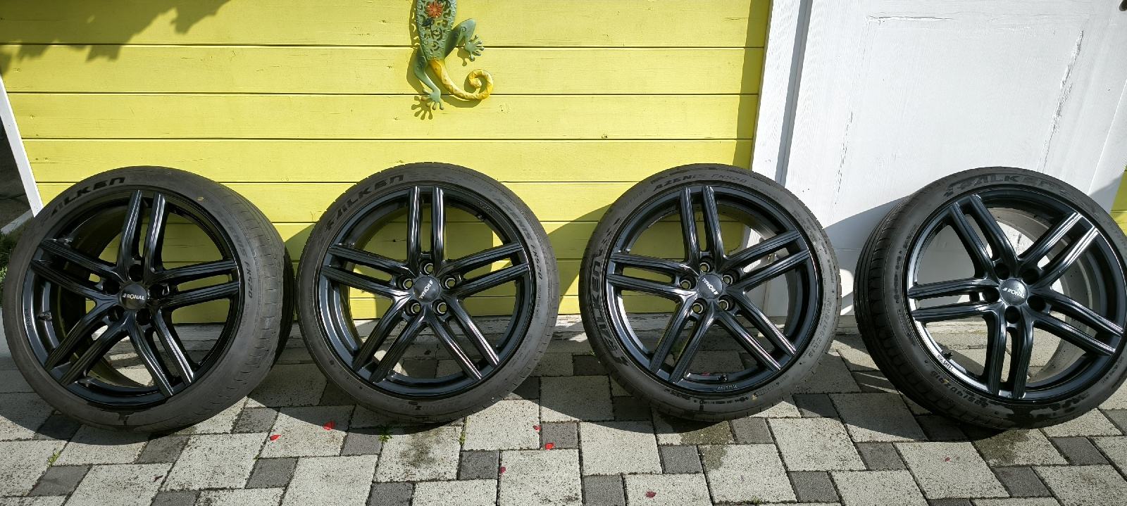 Alu felge Ronal 19 rupe 5x112, 4 kom. Falken 225/40 r19 ljetne