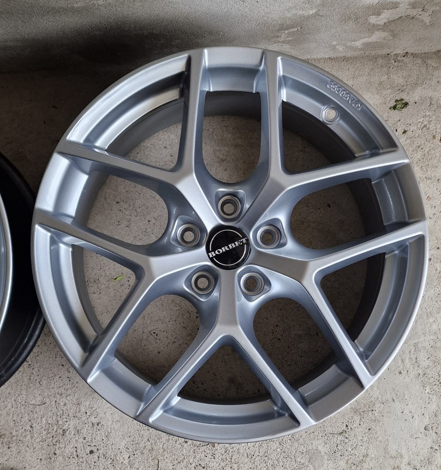 Borbet Y 18cola 5x112