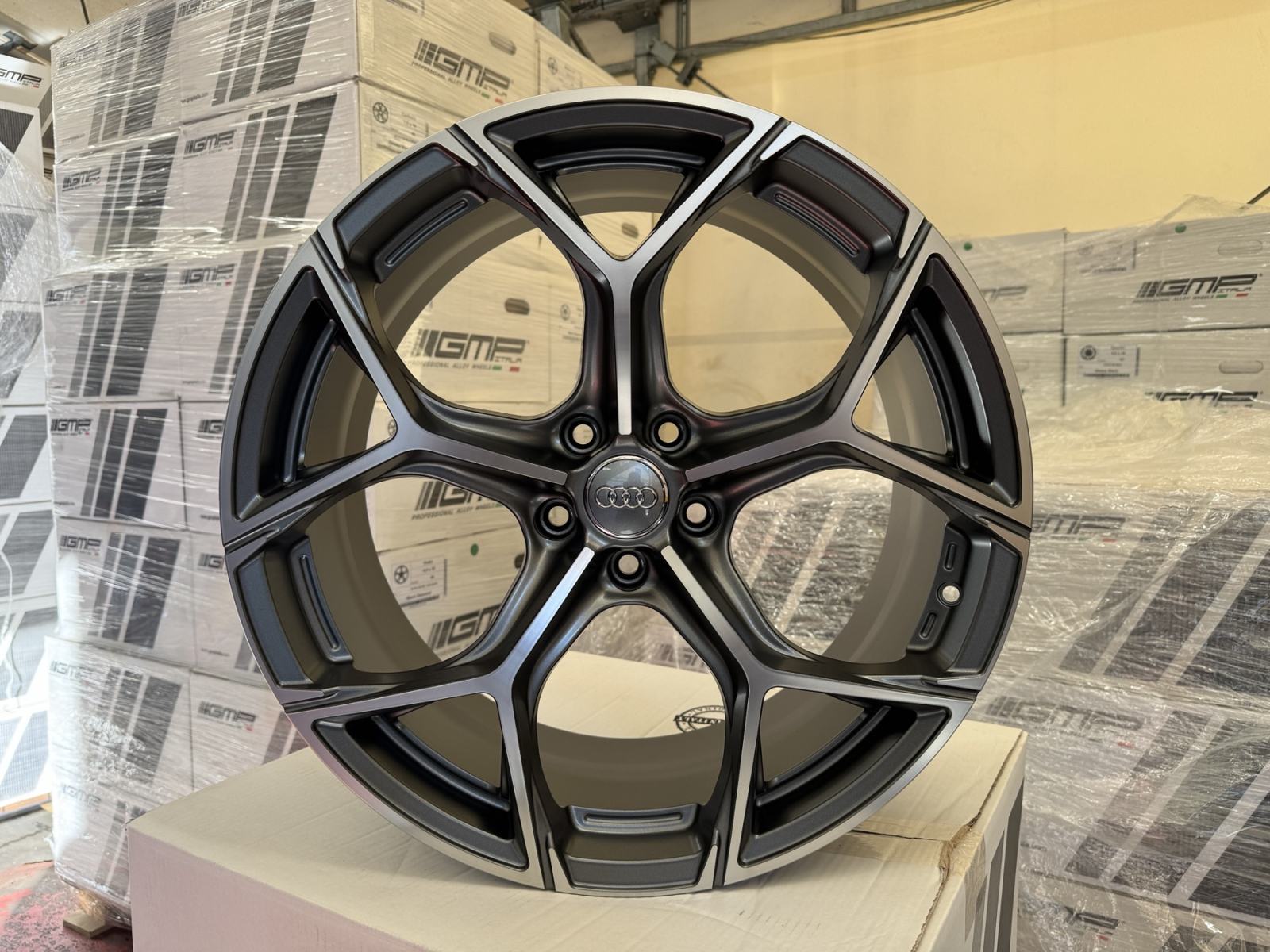 FELGA GMP ULTRIVITY ZA AUDI A4, A5, A6, Q5, CUPRA FORMENTOR..., 4 kom.