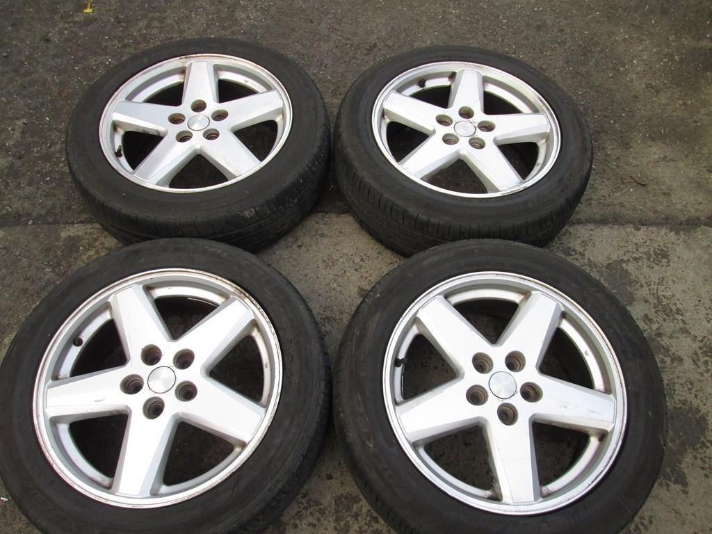 Jeep Compass 18 R18 felge sa gumama