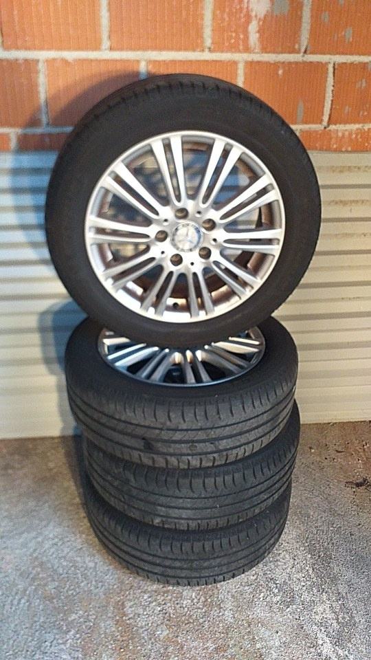 MERCEDES BENZ A169 ALUMINIJSKA FELGA 16 S GUMOM