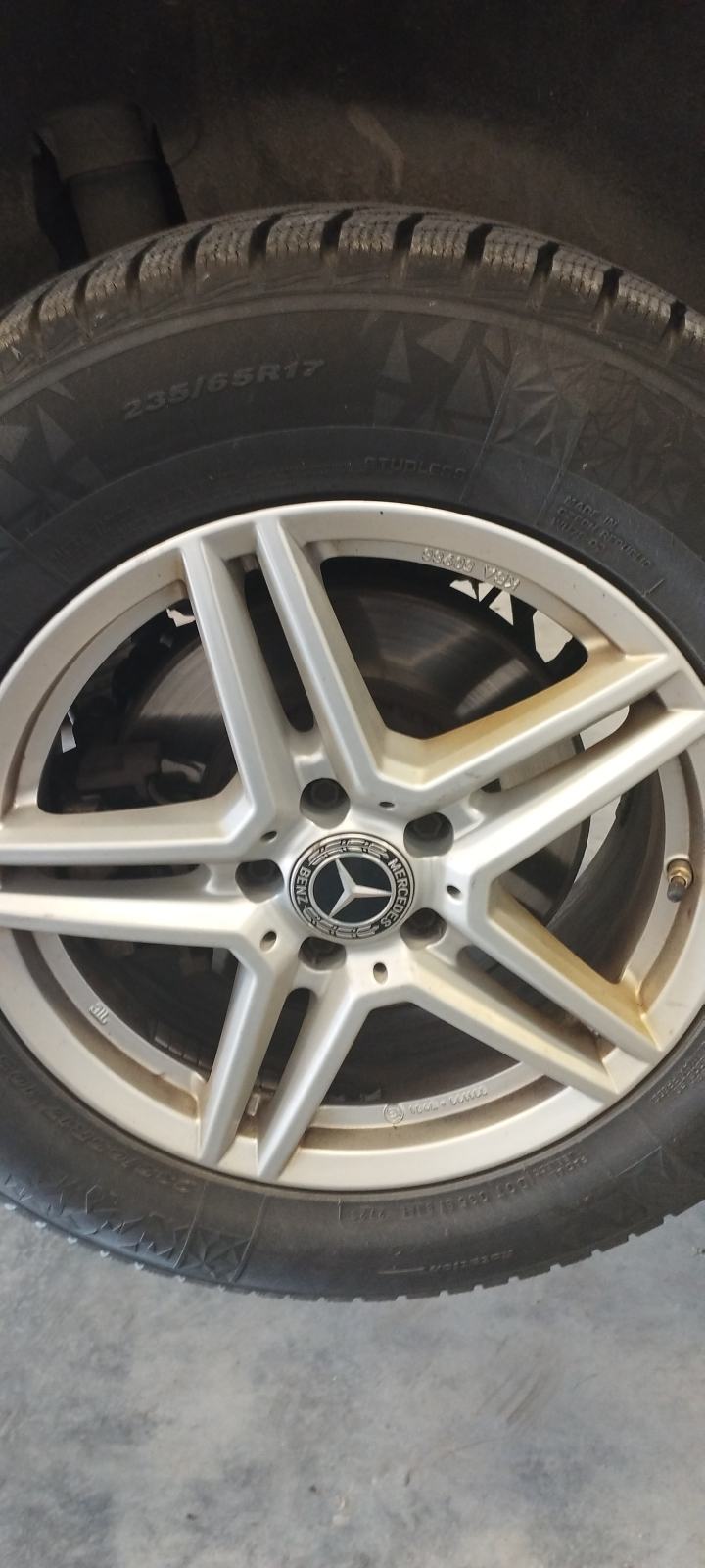 Mercedes GLC original ZIMSKI SET 17 rupe 5x112, 4 kom.