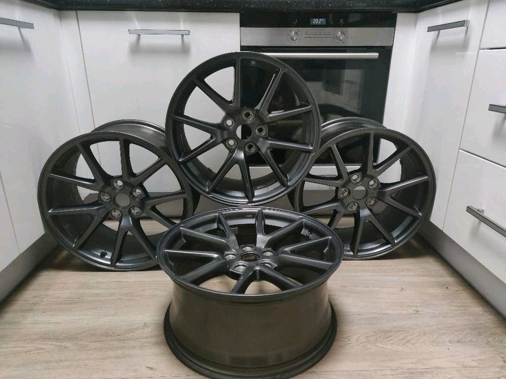 Original Alu Felge Tesla Model 3 + Michelin Pilot Sport 4