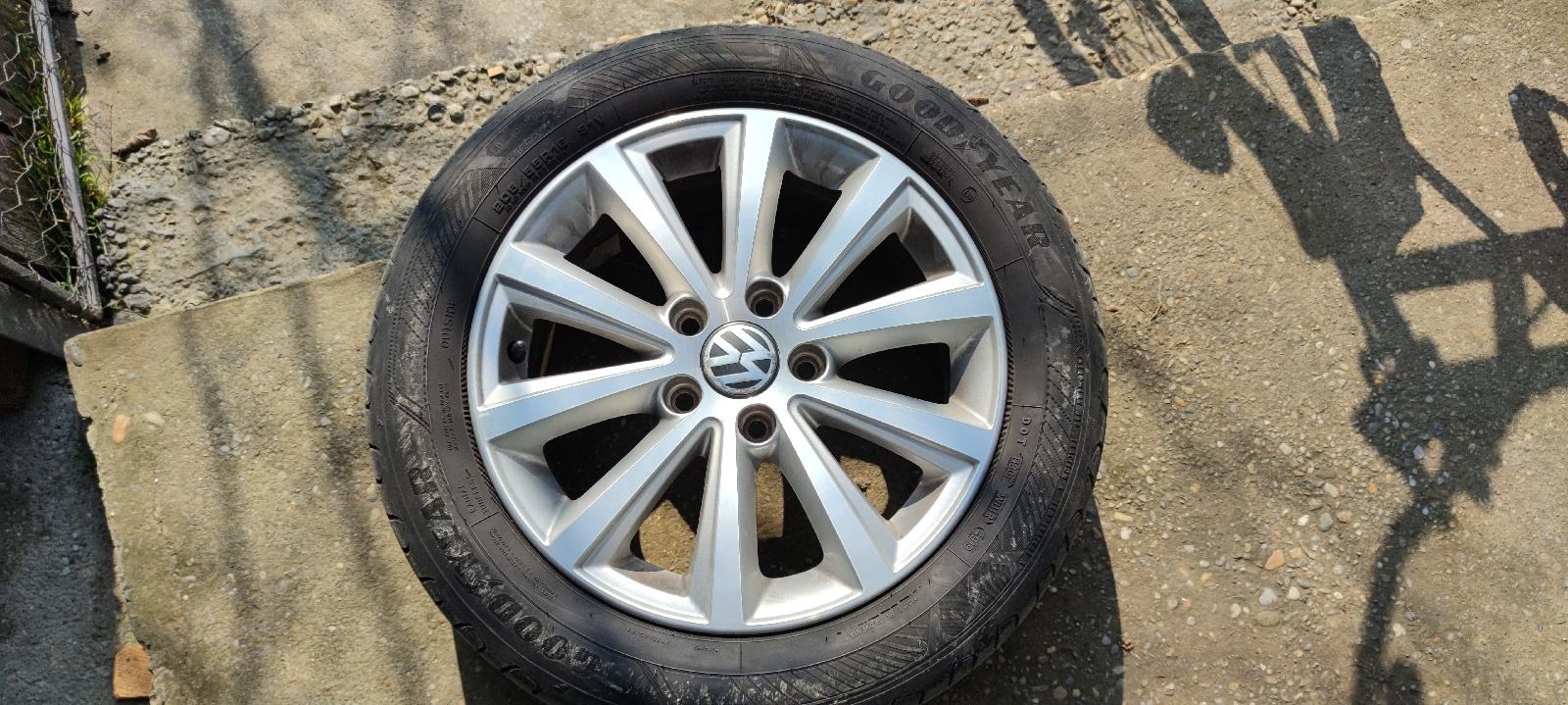 16 original VW felge 5x112 sa odličnim gumama 205 55 16