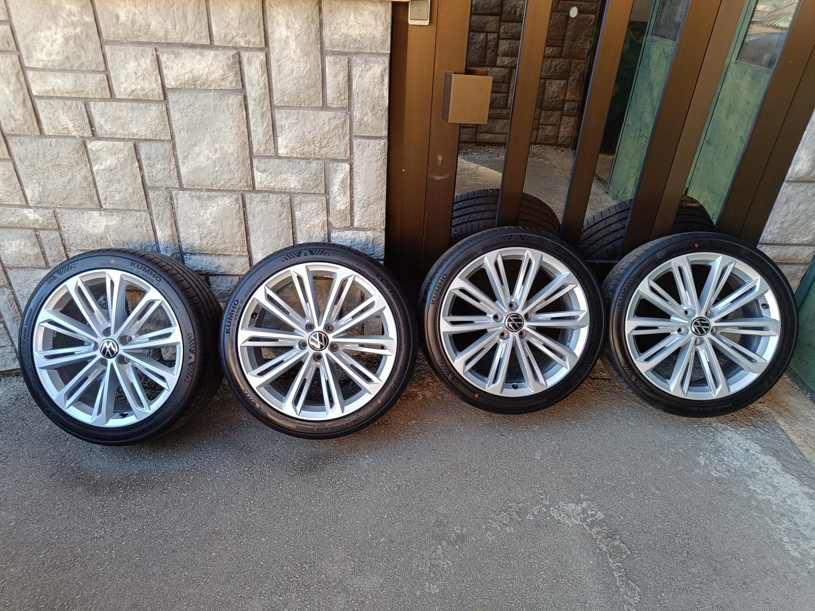 ORIGINAL VW***VERONA***19 S NOVIM LJETNIM GUMAMA***099/694-4884***