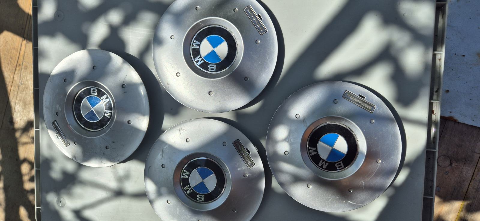 Poklopci individual,za style 152 felge 4 kom