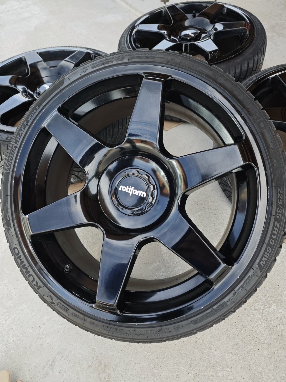 Rotiform Six 19 5x112