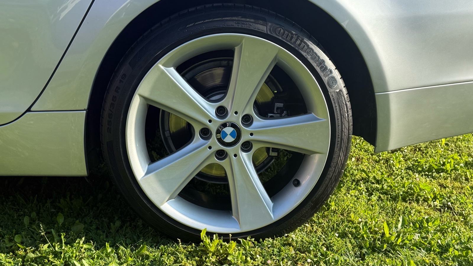 Style 128 felge 19”