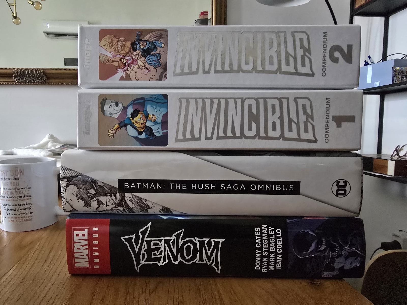 INVINCIBLE COMPENDIUM HC VOL 1 I 2