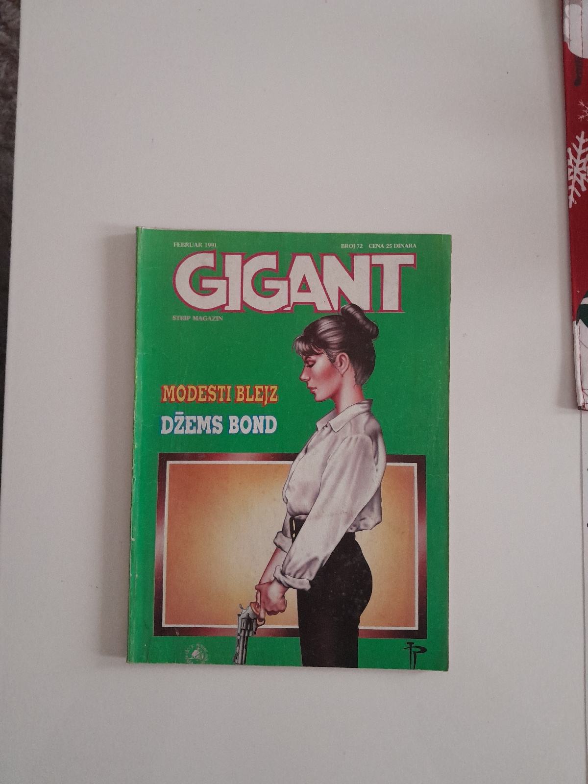 GIGANT 72 : MODESTI BLEJZ / DŽEMS BOND