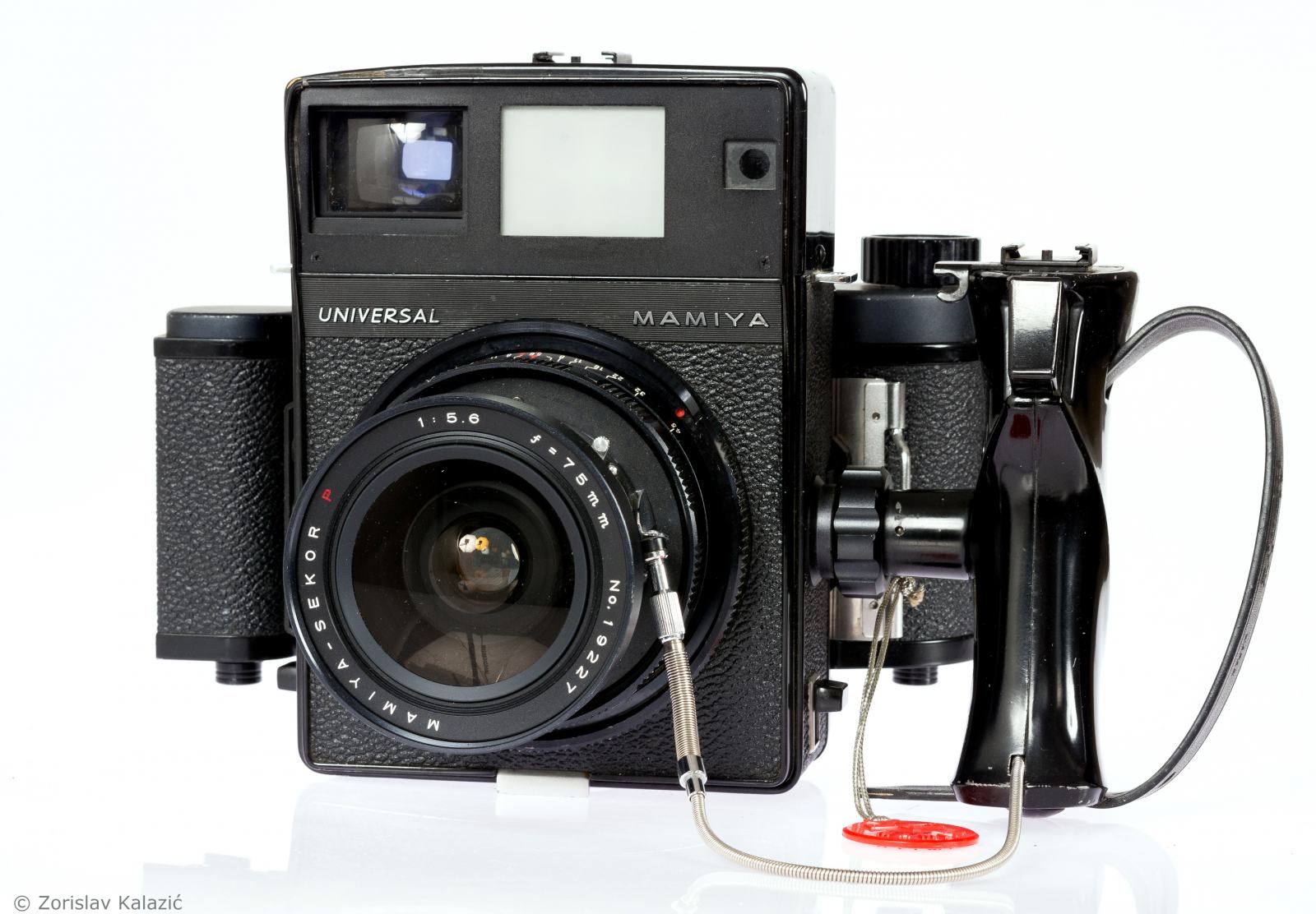 Mamiya Universal Press, set sa 3 objektiva format 4,5x6; 6x6; i 6x9 cm