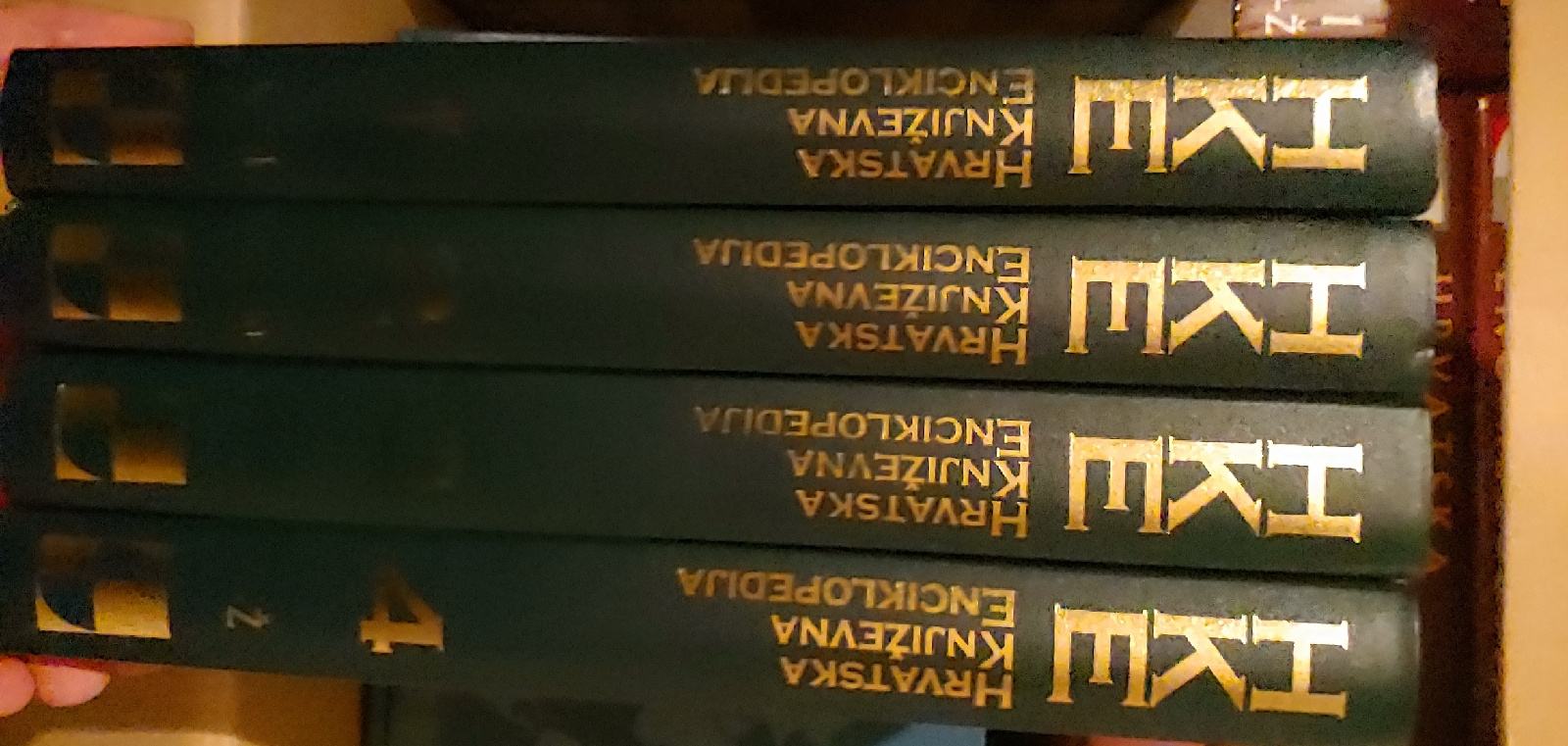 Hrvatska književna enciklopedija 1-4