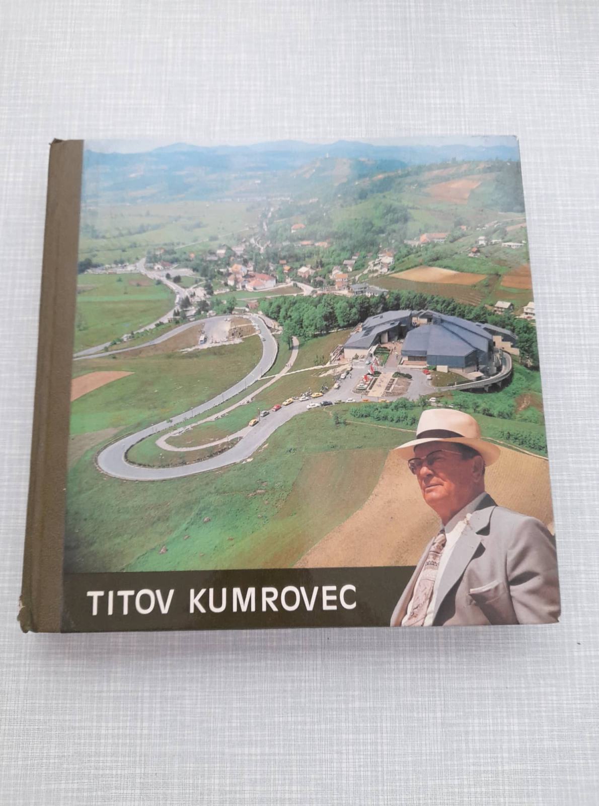 knjiga titov kumrovec 1980-tito