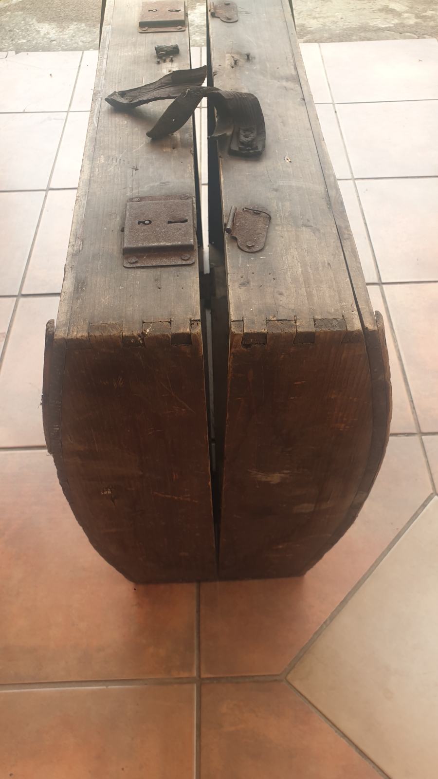 AUSTROUGARSKI VOJNO-POMORSKI DRVENI KOFER