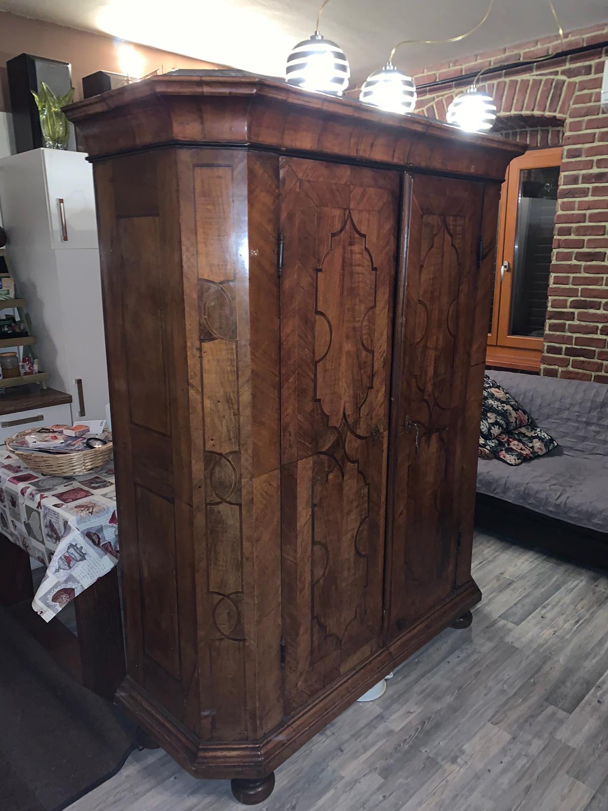 Barokni intarzirani ormar