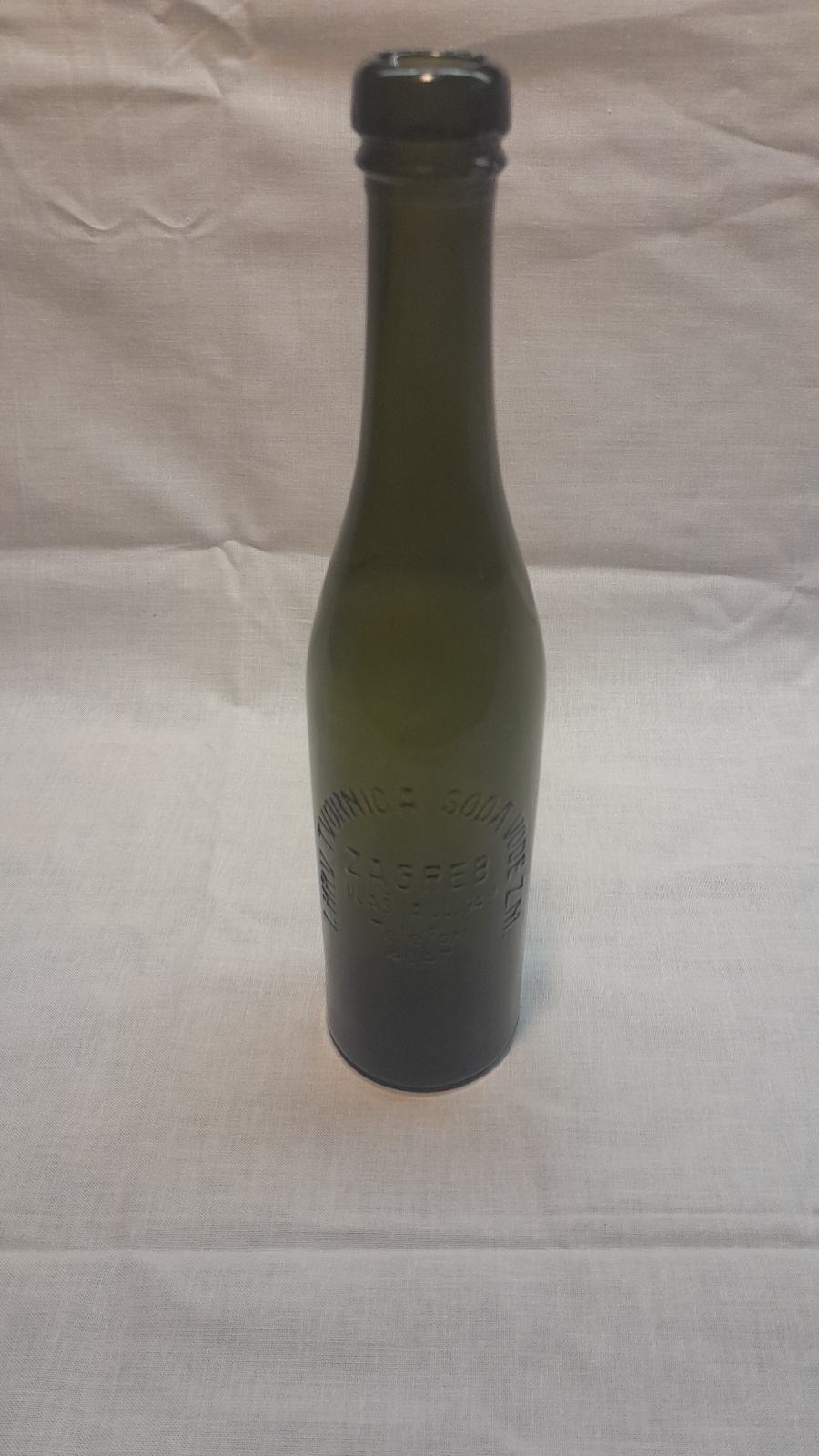 Boca sa natpisom iz Zagreba Vlaška 94 iz 1920-tih godina