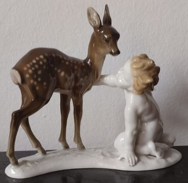 dječak i lane - porculanska figura