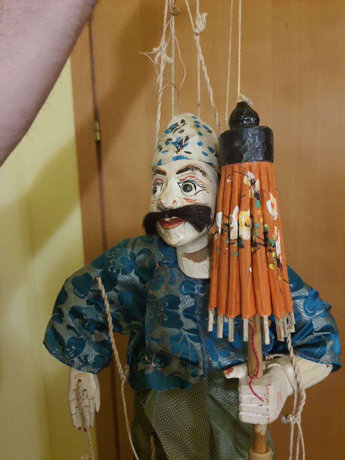 Marioneta- lutka na koncu