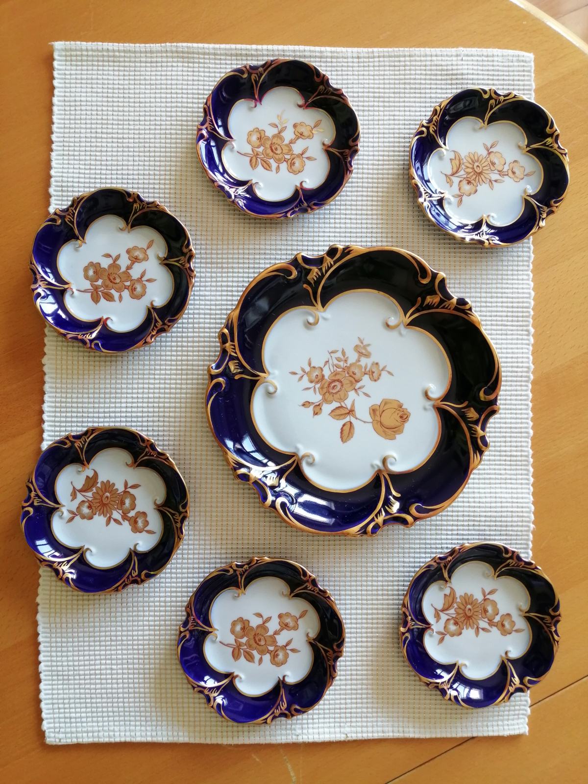 Set tanjurića JlMENAU Graf Von HENNEBERG Echt Kobalt