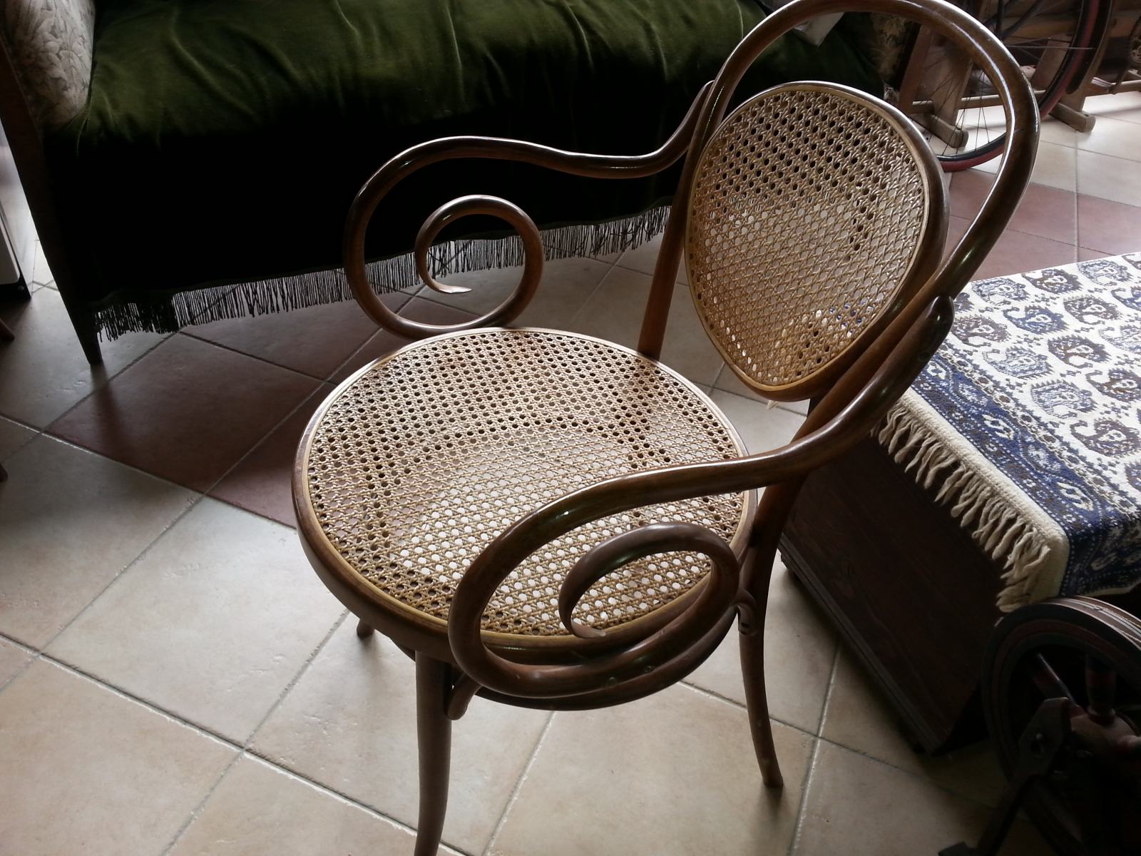 Thonet stolice