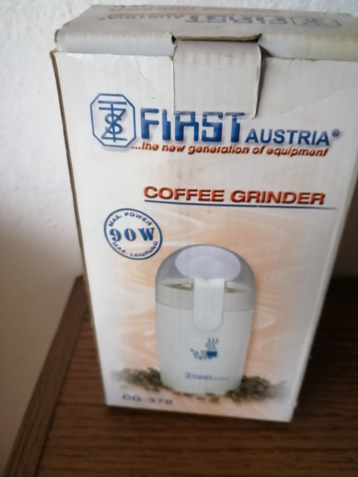 Aparat za mljevenje kave i šećera.
