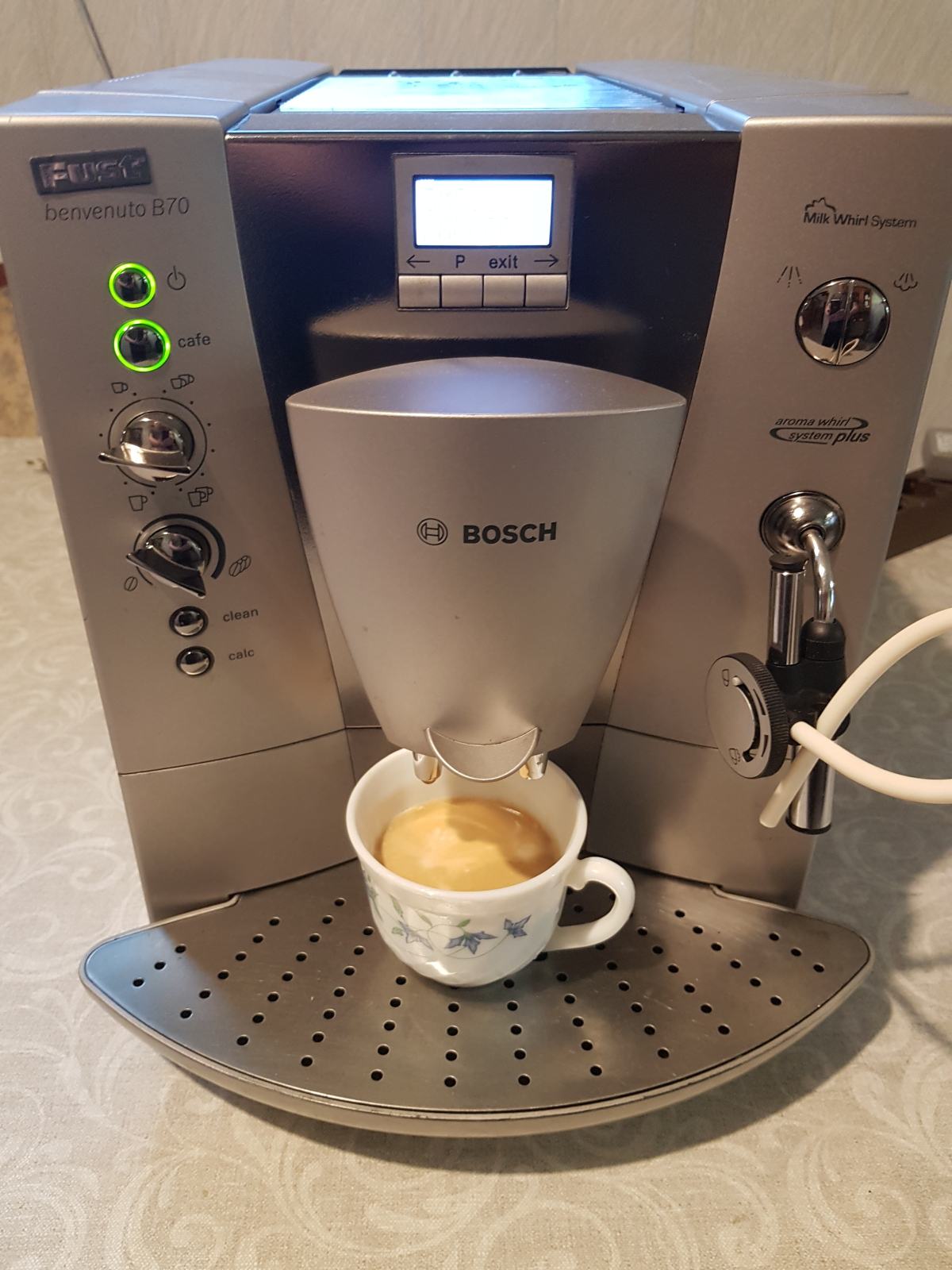 CAFFE APARAT BOSCH BENVENUTO B70