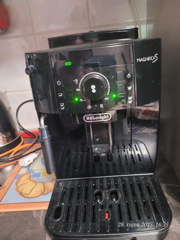 caffe aparat DeLonghi