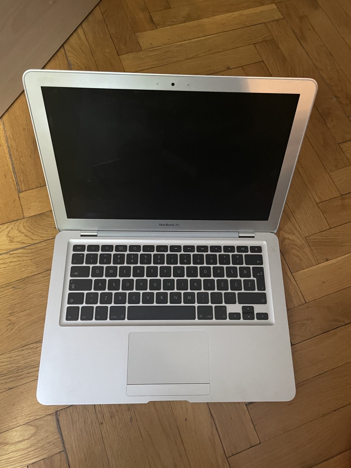Apple Macbook Air Air 13 inch A1237 late 2008 -za djelove