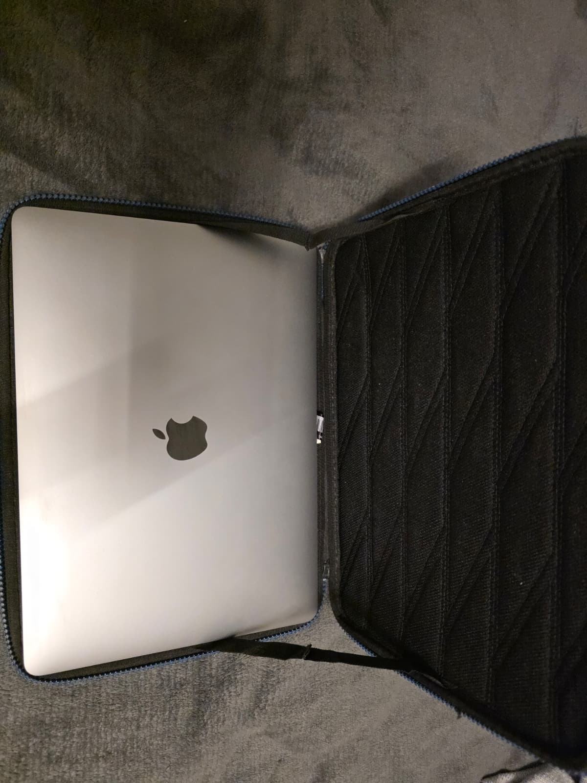 MacBook Air M1 | 8GB | 256GB SSD