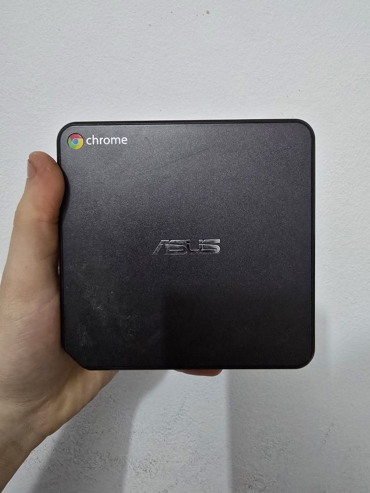 Asus Chromebox CN62