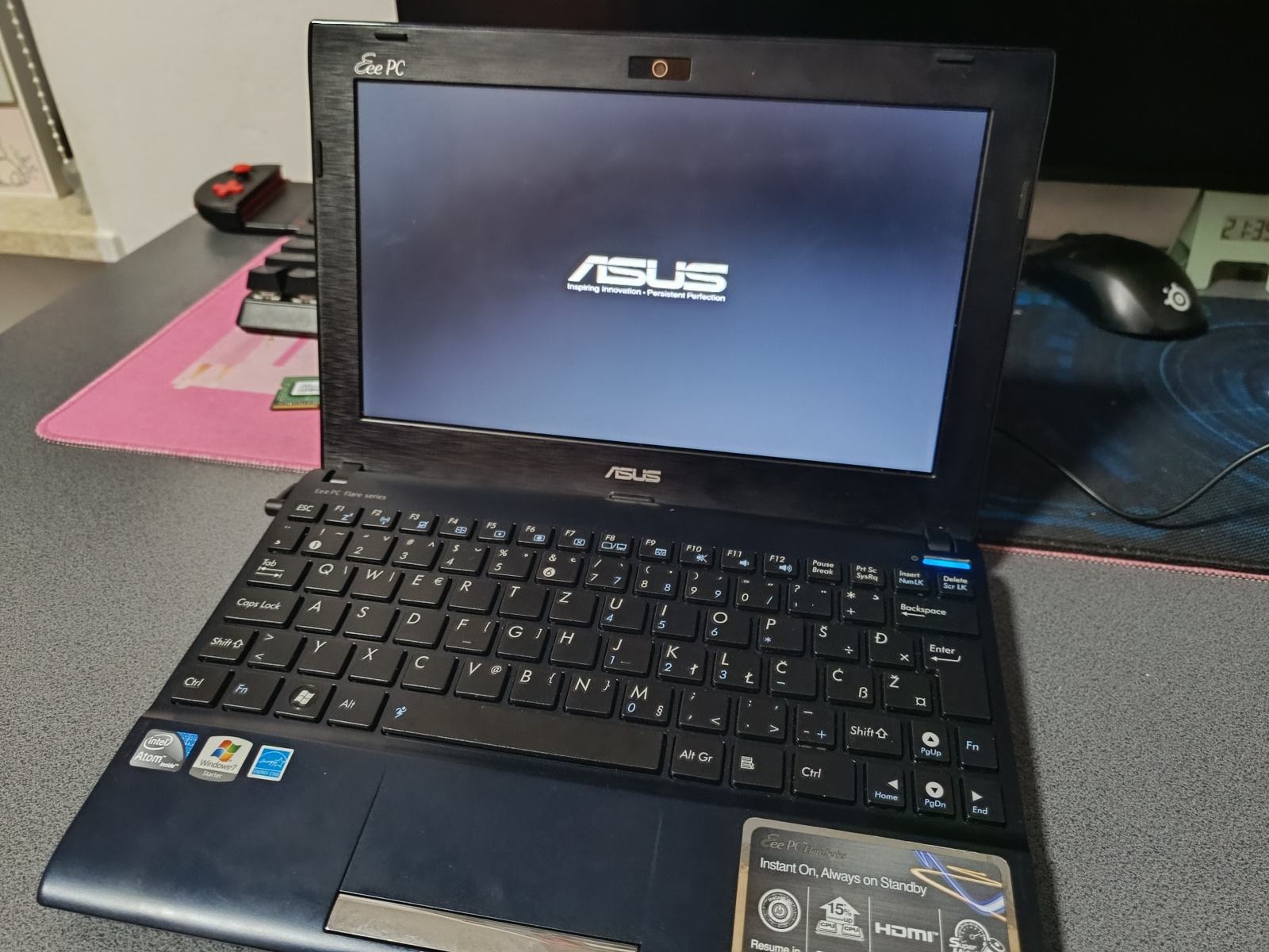 Asus EeePC 1025C