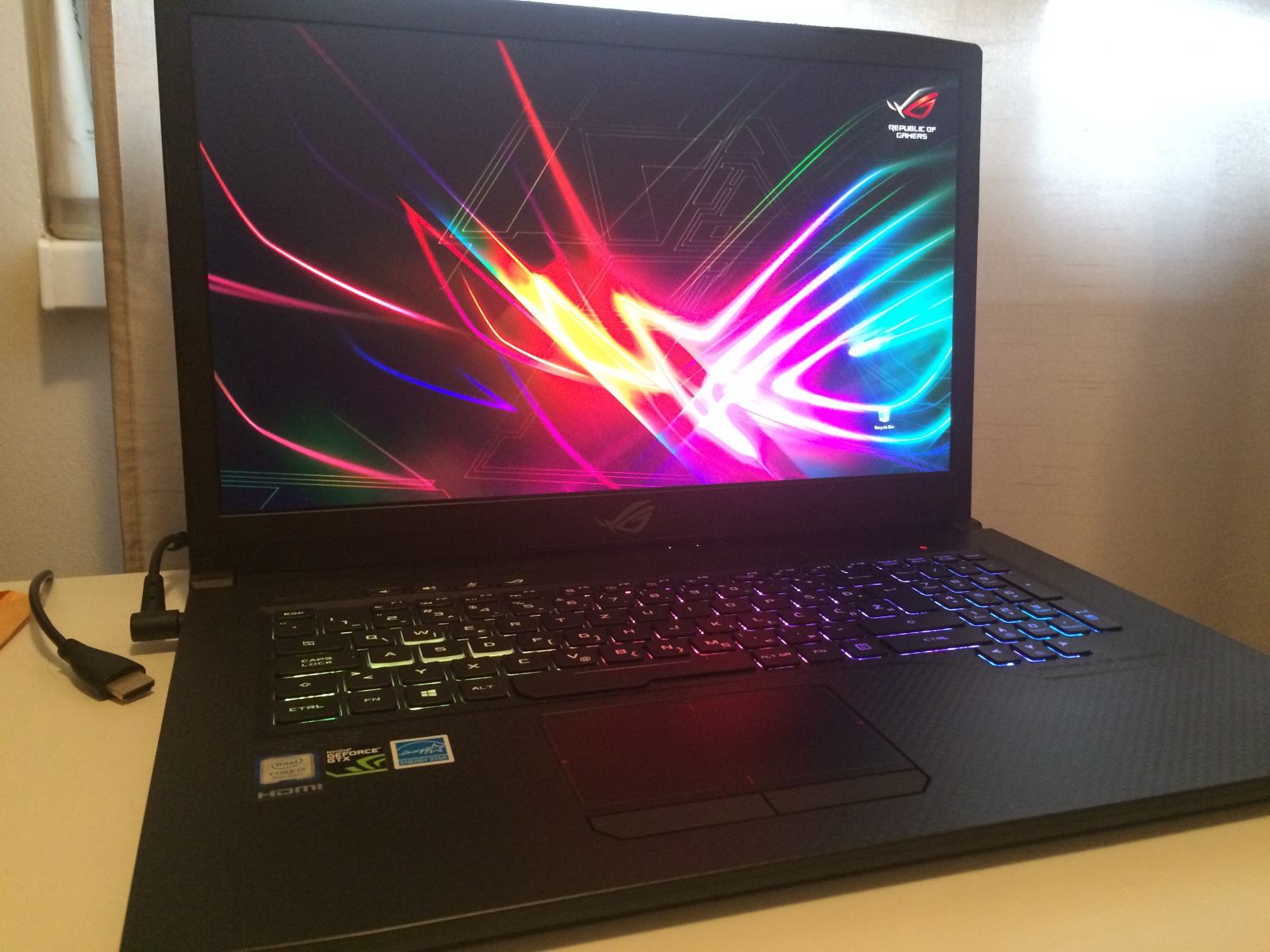 Asus Gaming ROG Strix GL703GM