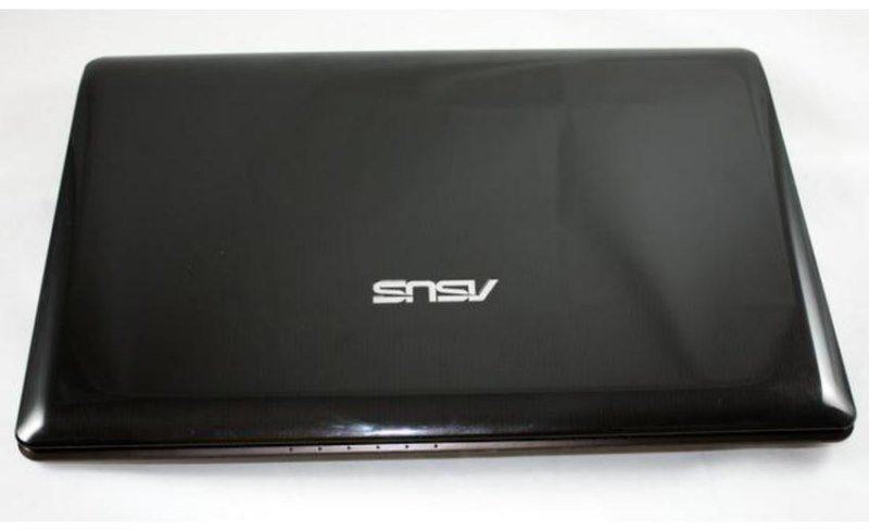 ASUS K52JC , Led LCD15.6, Pentium 2 x 2 Ghz , Hdd 300 gb, Ram 3 Gb,