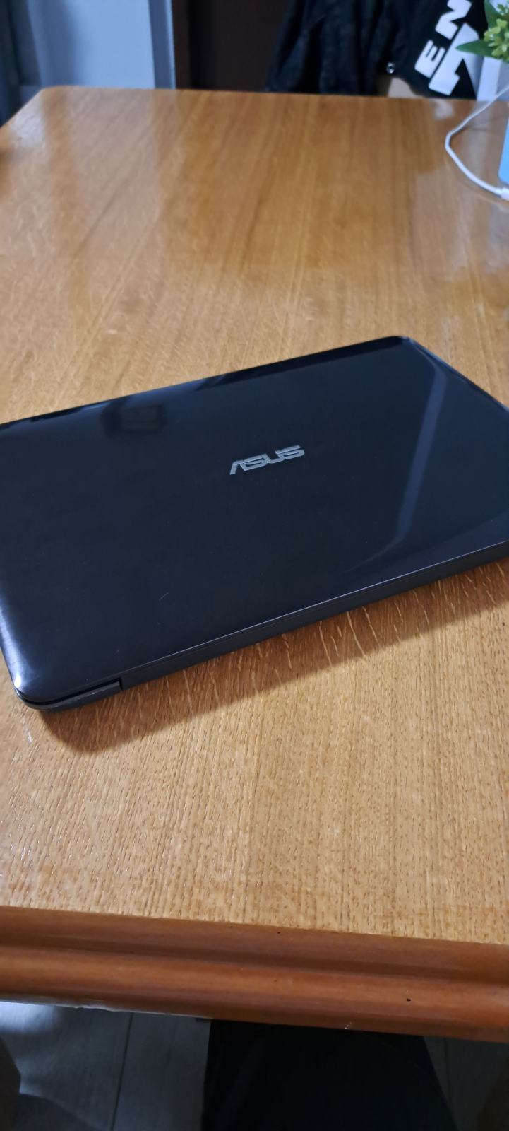 Asus k556u laptop